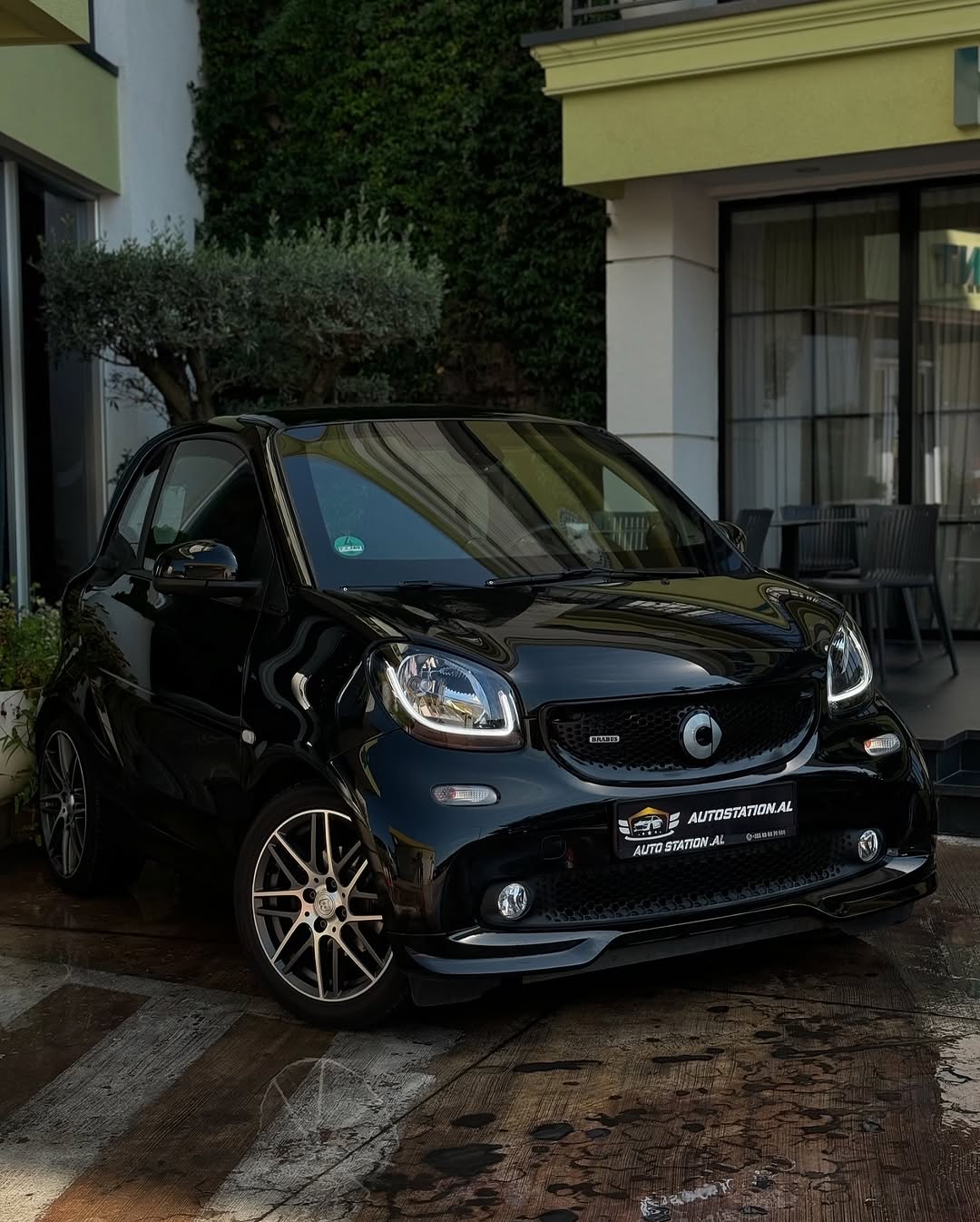 Smart BRABUS Armored Blind - Autostation Car Sales