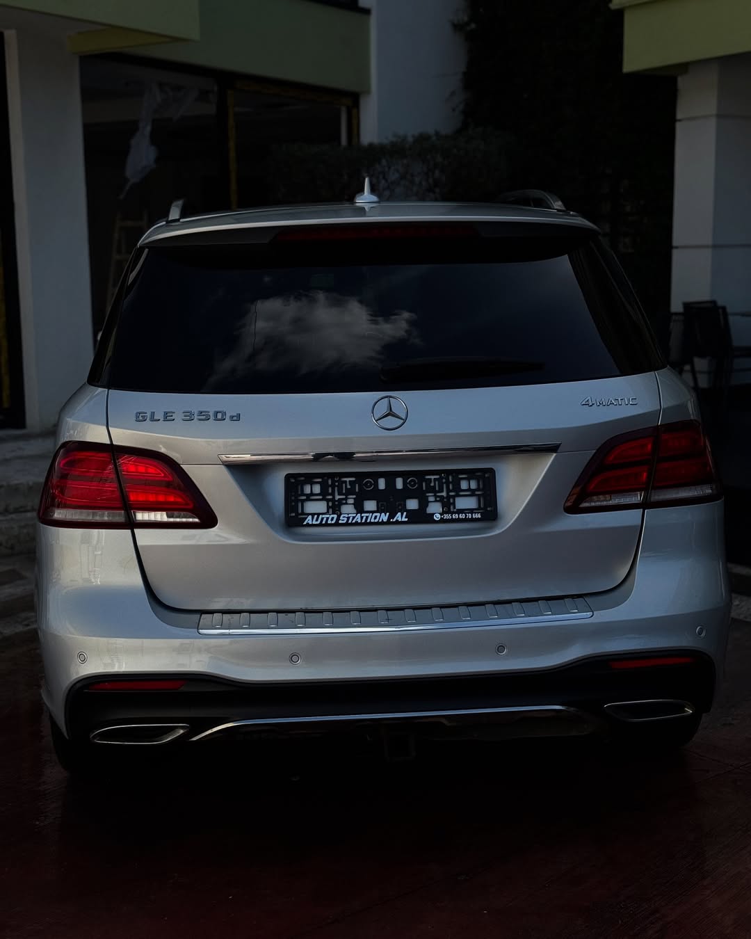Mercedes Benz GLE 350d - Autostation Car Sales